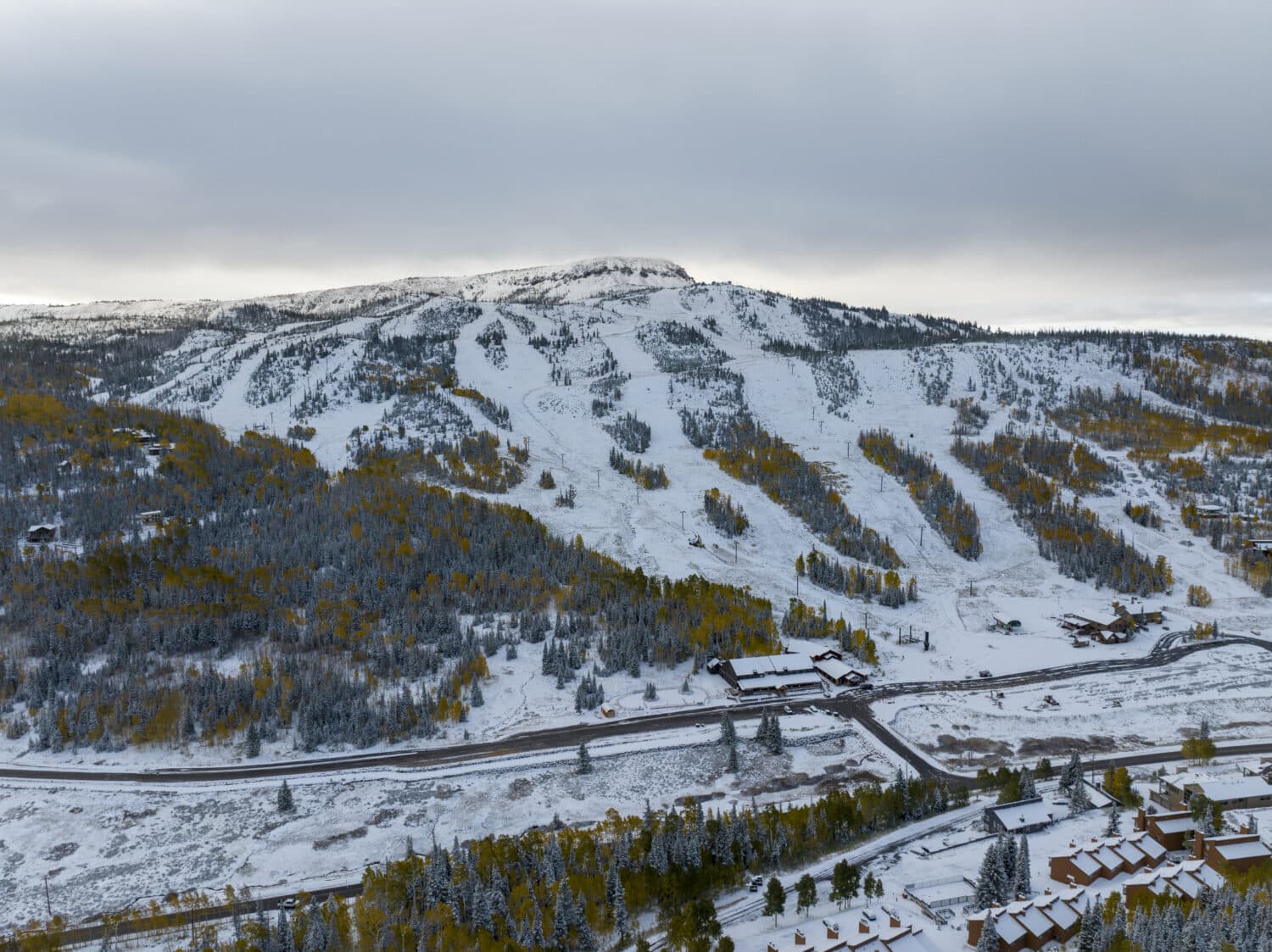 First Snow of The 23-24 Season - Brian Head Resort