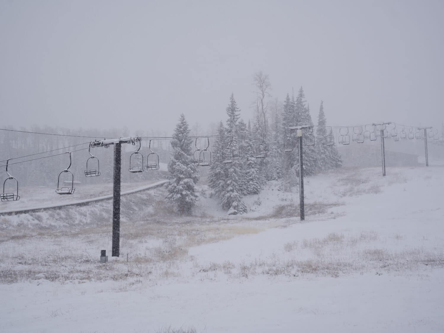 First Snowfall of the 24-25 Winter Season - Brian Head Resort